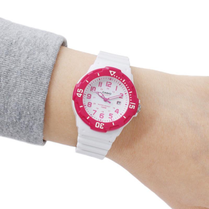 Hodinky CASIO LRW-200H-4BVEF | Klenoty-buráň.cz
